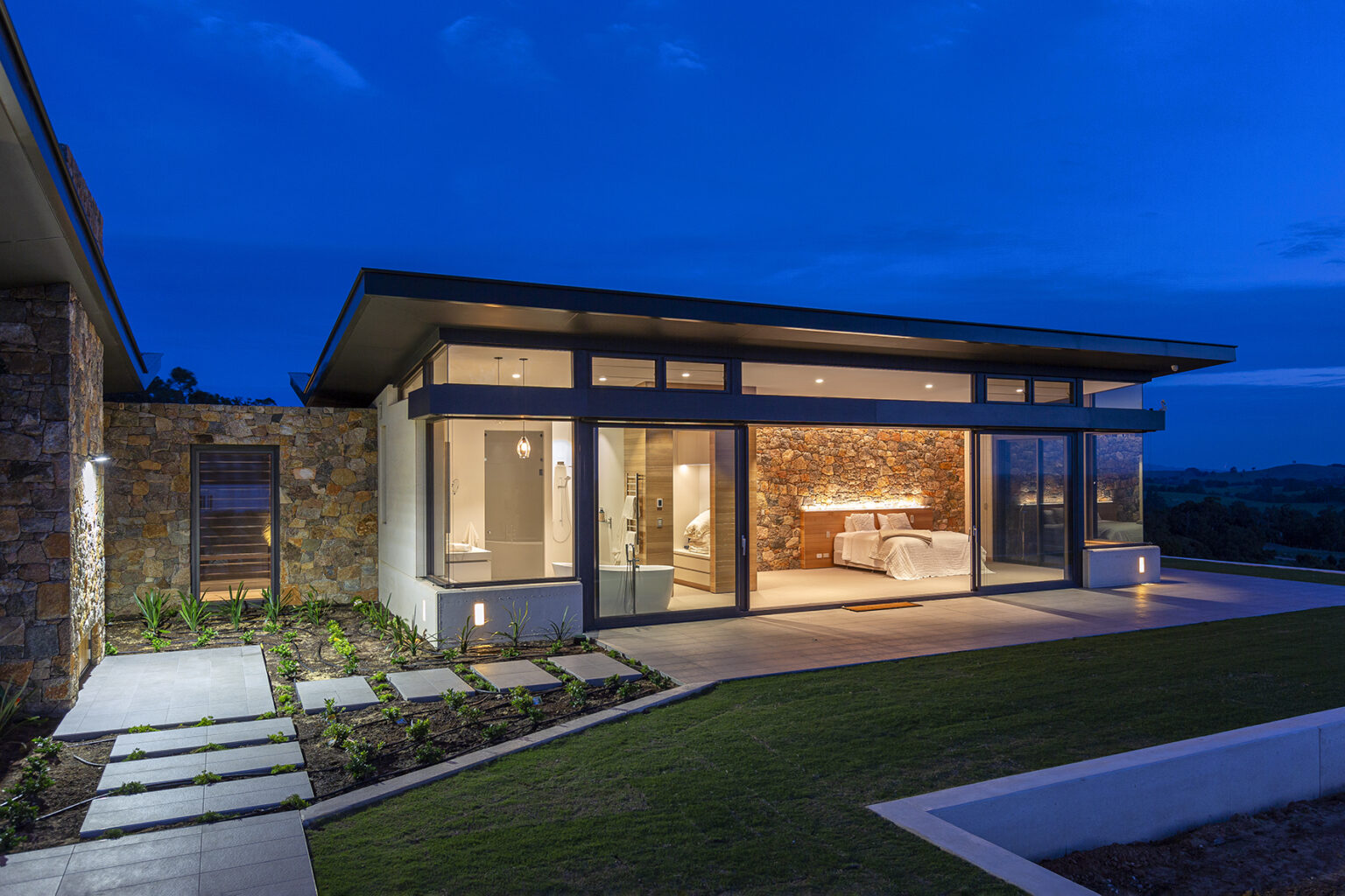 Series 704LS SlideMASTER™ Sliding Door (Lift Slide) - Design Window ...